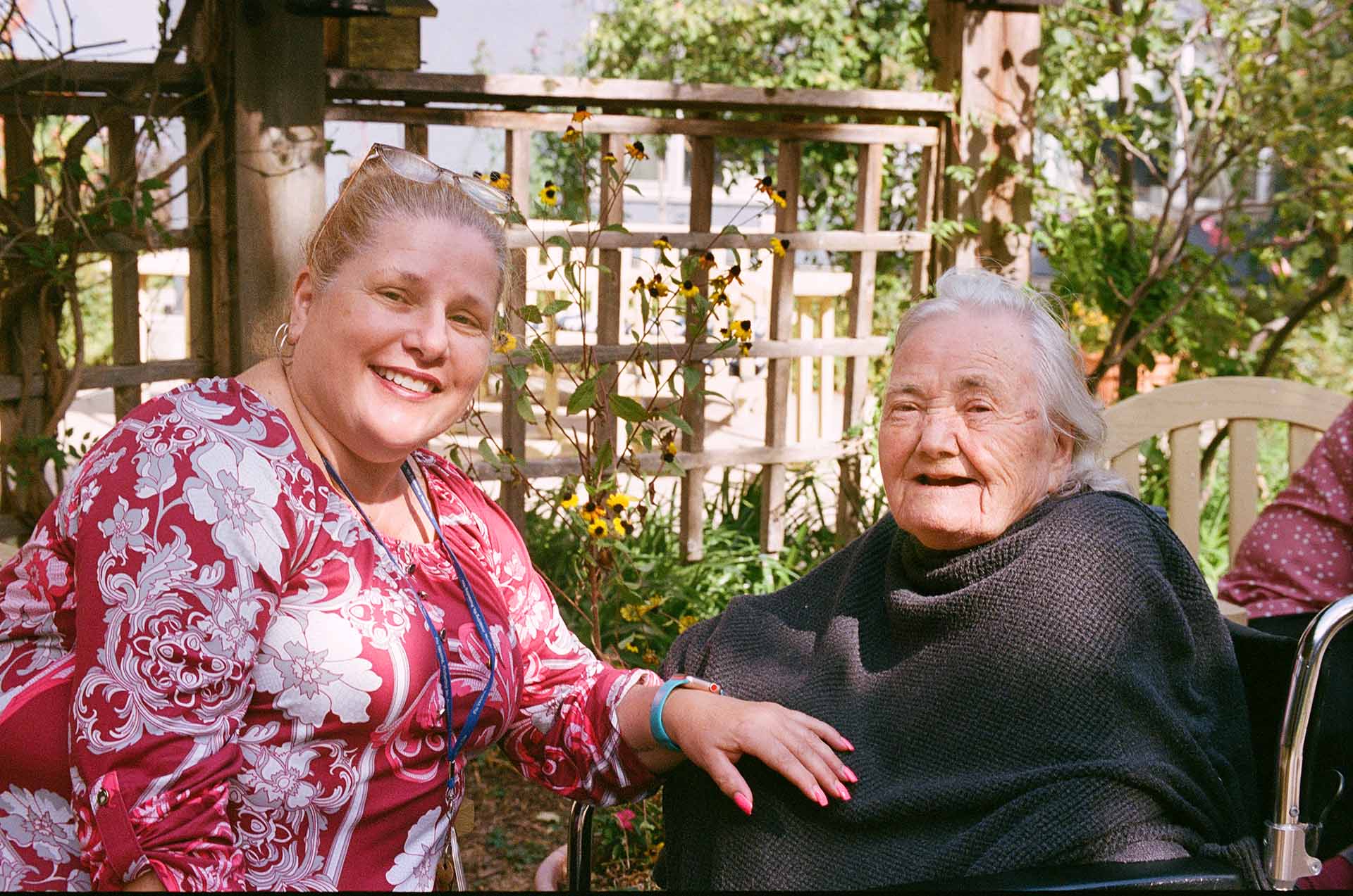 Social Service Worker/Social Worker | AdvantAge Ontario